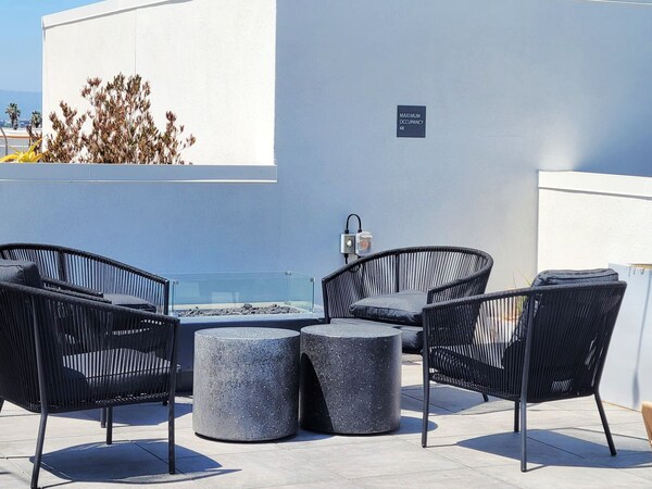 Stunning Boutique 2br Apartment, Close To Everything With Ac, Fitness Room, Wifi - Los Angeles Flower District