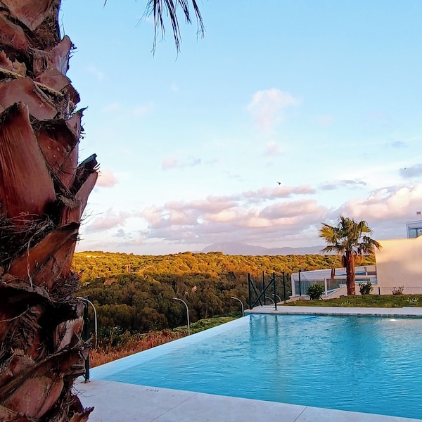 La Ballenita De Tarifa. Penthouse With Pool, Views To Africa. 10 Min From The Beach - Tarifa