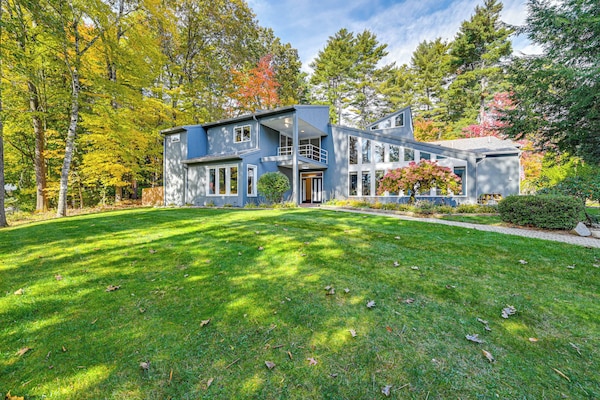 2 Mi To Six Flags: Lake George Home W\/ Large Patio - Glens Falls, NY