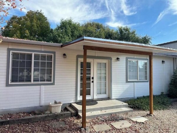 Lonestar Luxury Guesthouse - Idaho