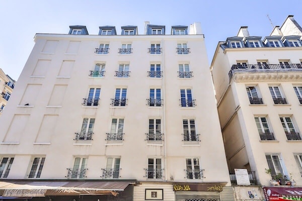 Pretty Mezzanine Studio In The Heart Of Paris (2f) - Gare du Nord - Paris