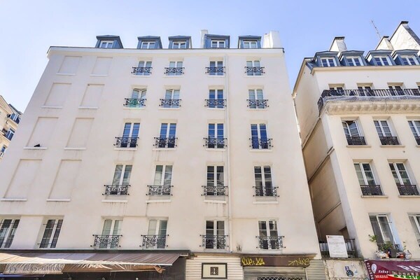 New Mezzanine Studio In The Heart Of Paris (4f) - Gare du Nord - Paris