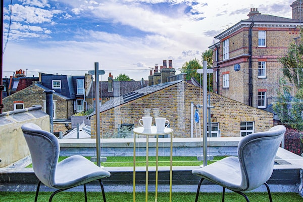 Hybrid Resi - New Malden | 1 Bed Apartment - エプソム