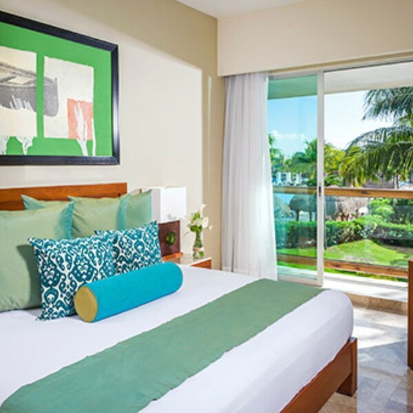 Stay At The Incredible Vidanta Resorts In Mexico With Family Or Friends!! - Playa del Carmen