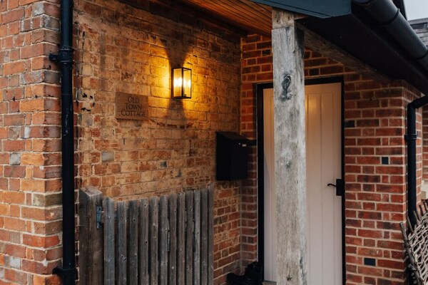 Old Town Cottage, Pet Friendly, Close To Oxford - Didcot