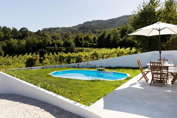 Casa De Vacaciones 'Refugio Das Vinhas' Con Vistas A La Montaña, Wi-fi Y Aire Acondicionado - Cabeceiras de Basto