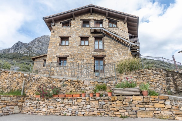 Apartamento 'Xisqueta' Con Vistas A La Montaña, Jardín Privado Y Wi-fi - Campo