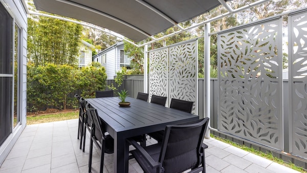 Sandlewood Breeze - Pet Friendly - Community Pool - Callala Bay
