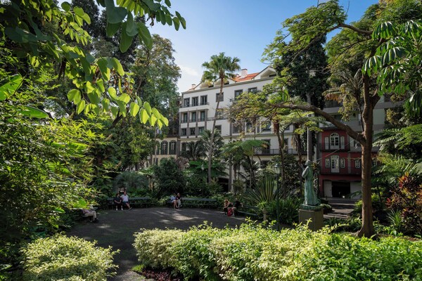 Im Zentrum Von Funchal - Arriaga Residence - Funchal