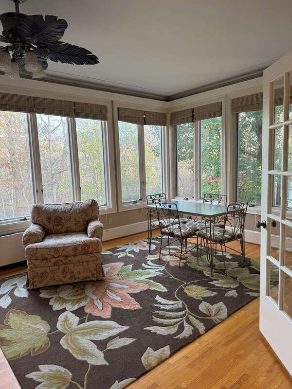 Spacious 5-bedroom House With Wifi And Ac In Charming Martinsville - Ridgeway, VA