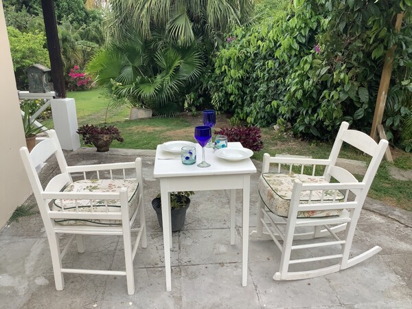 Garden Delight Secret Cottage. Very Cosy! - Rodney Bay