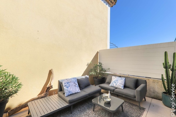 Spacious 2 Bedroom House - Grimaud
