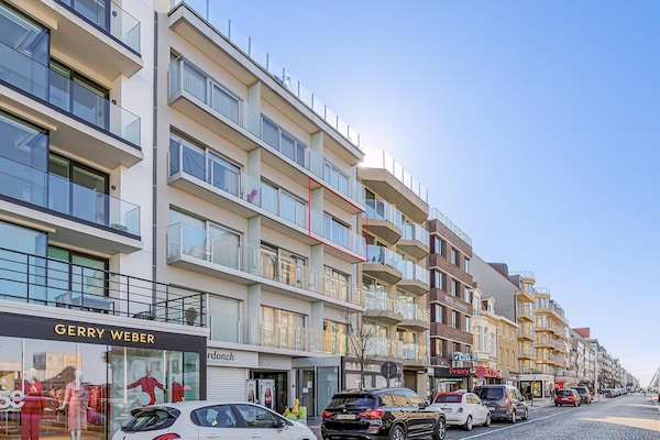2 Bedroom Accommodation In Nieuwpoort - Nieuwpoort