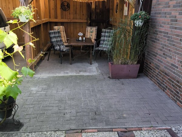 Ferienwohnung Miriam - Appartement/fewo, Dusche Und Bad, Wc - Rastede