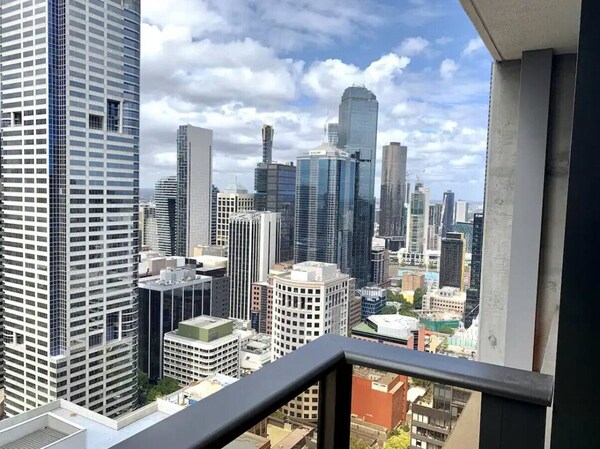 Lonsdale Heights (Higher Floor) 1br With City View - ウィリアムズタウン