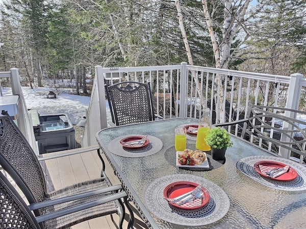 Hôtel à La Maison - Chalet Multi-bois Avec Spa - Baie-Saint-Paul