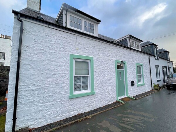 Pass The Keys | Stunning & Cosy Cottage In Historic Moffat - Moffat