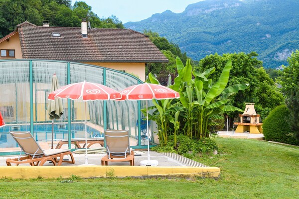 Maison De Vacances 'L'orée Du Bois' Avec Vue Sur Les Montagnes, Wi-fi Et Climatisation - Le Bourget-du-Lac
