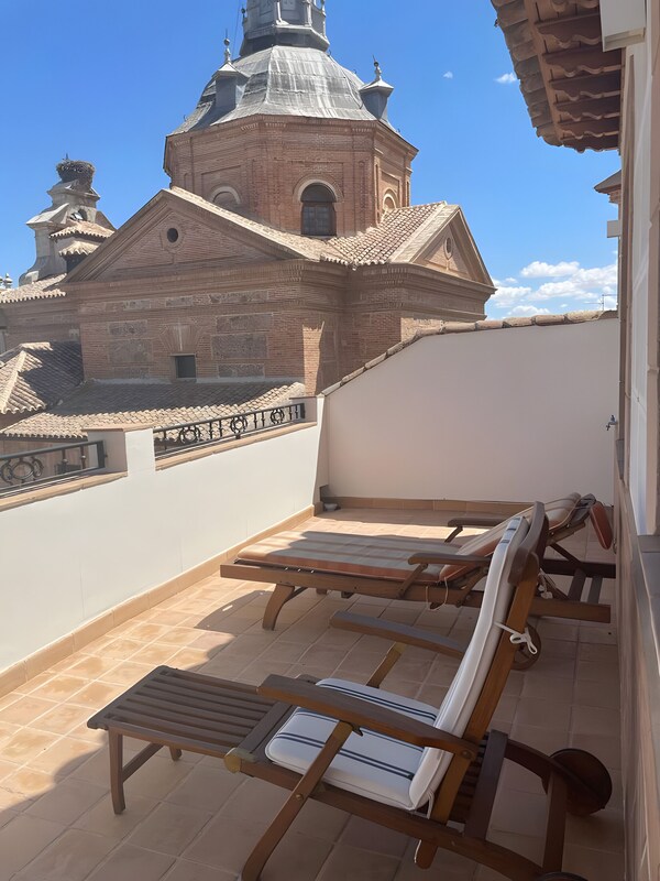 Estudio 'Biblioteca' Con Terraza Compartida, Wi-fi Y Aire Acondicionado - Consuegra