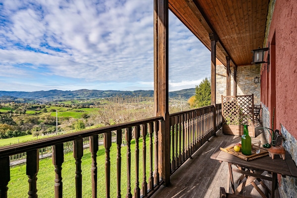 Apartment 'Aritmética' With Mountain View, Shared Terrace And Wi-fi - Villaviciosa