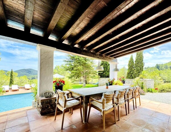 Villa 'Ses Casetes Ibiza' With Mountain View, Wi-fi And Air Conditioning - Ibiza