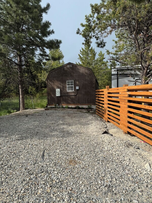 The Cowboy Cabin - Montana