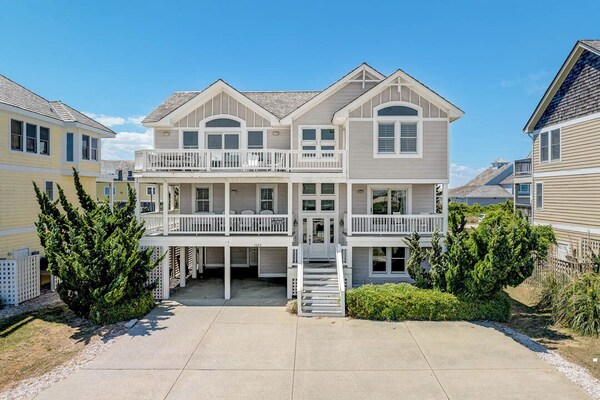 Cloud Nine | 975 Ft To The Beach | Private Pool And Hot Tub - Nags Head, NC