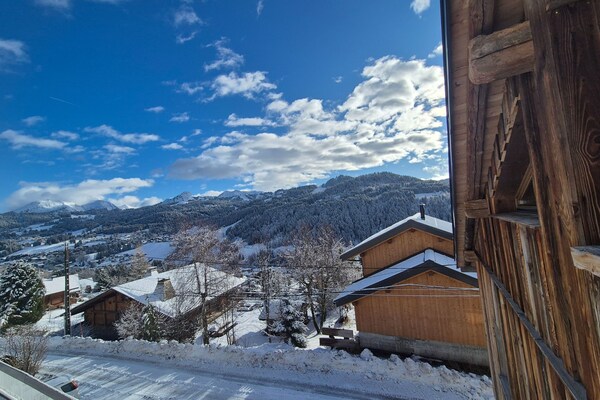 Ferme Des Cornuts ,Luxury Barn, Minutes To Les Gets -Sleeps 10 - Les Gets