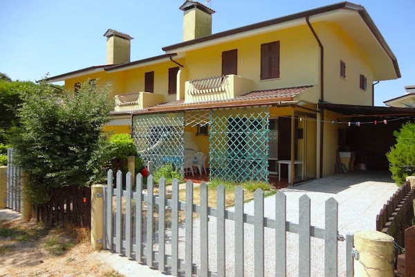 Mooie Villa Met Tuin - Eraclea Mare, Venezia