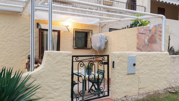 Casa Poseidonia - One Bedroom Apartment, Sleeps 4 - Budoni