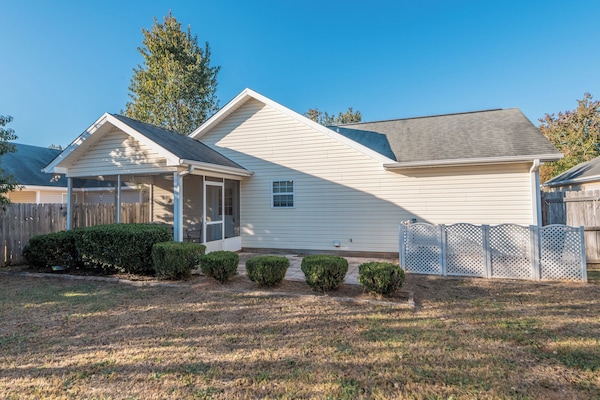 Relaxing 3-bedrooms Haven-close To Rafb - Warner Robins, GA