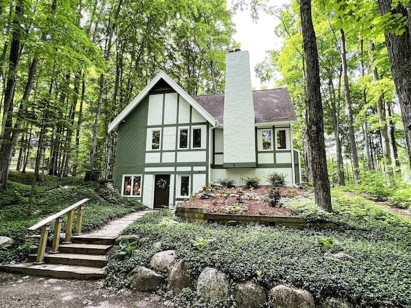 Star Valley Lodge - Harbor Springs / Petoskey Getaway! - Petoskey, MI