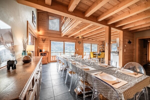 Chalet 'Célestine 7 Chambres - Sauna' With Mountain View, Private Terrace And Wi-fi - Sixt-Fer-à-Cheval
