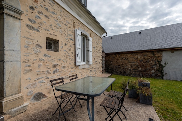La Maison De Tété - Charming Cottage Near Lourdes, Private Terrace, Garden, Wifi - Lourdes