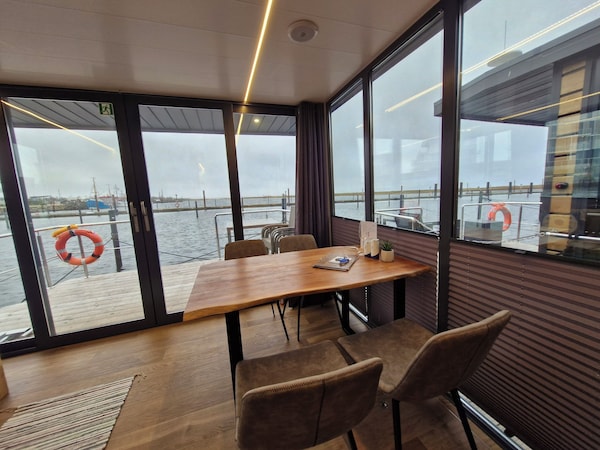 Hausboot Fjord Cumulus Mit Biosauna Und Dachterrasse In Wendtorf/ Kieler Förde - Laboe
