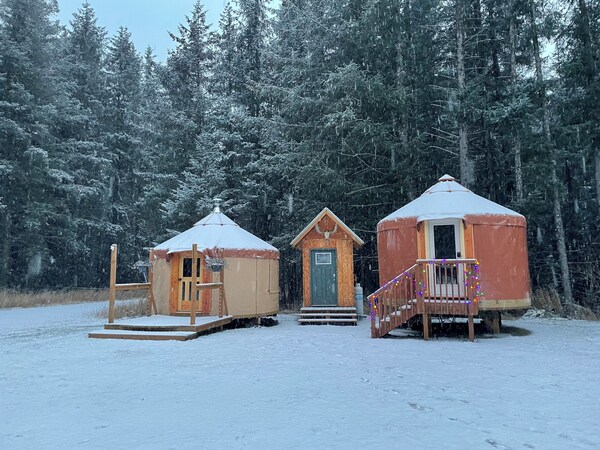 The Eagles Nest Yurt Just Outside Of Town - Seward, AK