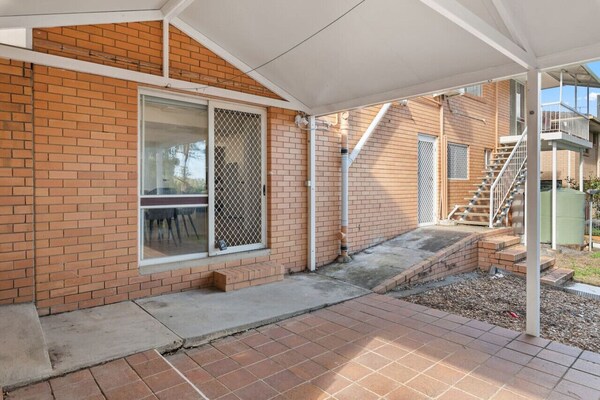 Tranquil Retreat | Ideal Loc - Logan City