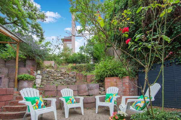 Maisonette In Taunus With Mediterranean Terrace - Idstein