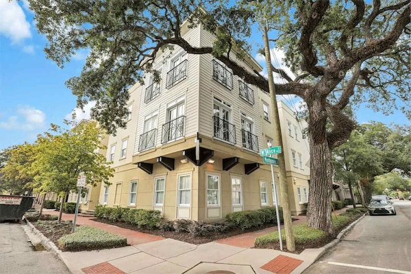 Savannah Residences|private Parking|3br/2ba - Savannah, GA