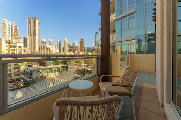 Exclusive Duplex Villa W/ Panoramic Terrace Overlooking Burj Khalifa - Dubaï