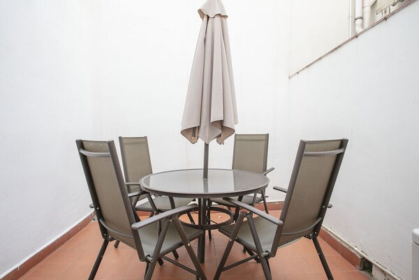 Alcam Alio 2 Apartment - Badalona