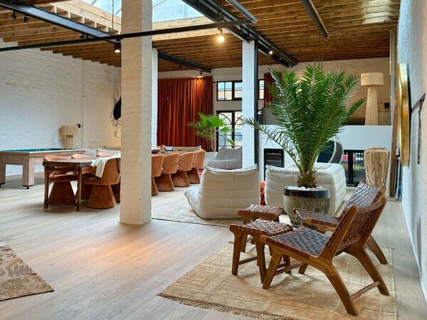 Exception Retro Design Loft In The Heart Of Knokke - Brugge
