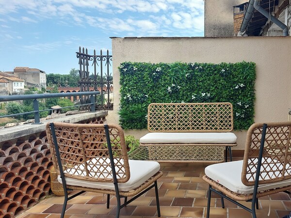 Villa Sixty, Appartement Au Coeur De La Bastide Avec Vue Exceptionnelle Sur Le Lot ! - Villeneuve-sur-Lot
