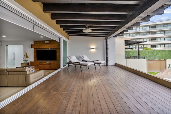 Spacious Villa In Brilliant Bucerías With Ac, Chef, Pool - Bucerías