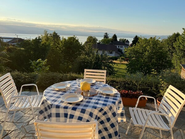 Beautiful Home In Evian-les-bains With Views Onto Lake Geneva - Évian-les-Bains