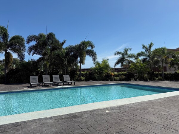 Roses Cove Serene And Tranquil. Central Ocho Rios, 5 Min To Dunns River Falls - Ocho Rios
