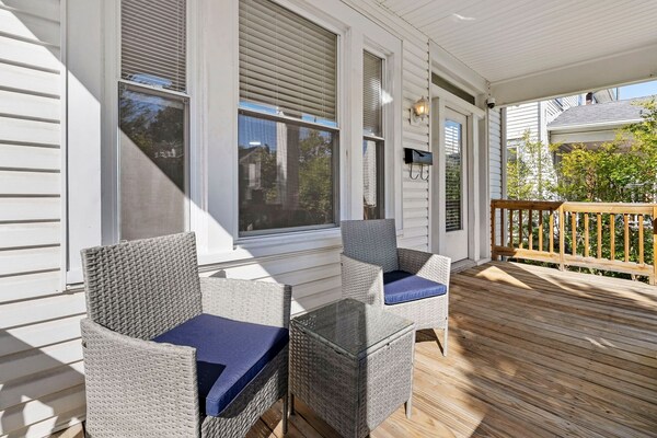 Spacious 5-bedroom Home W/ Porch & Backyard  Near Osu & Old Crew Stadium! - 都柏林