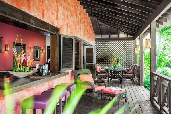 Ground Floor Suite One-bedroom - Grenada