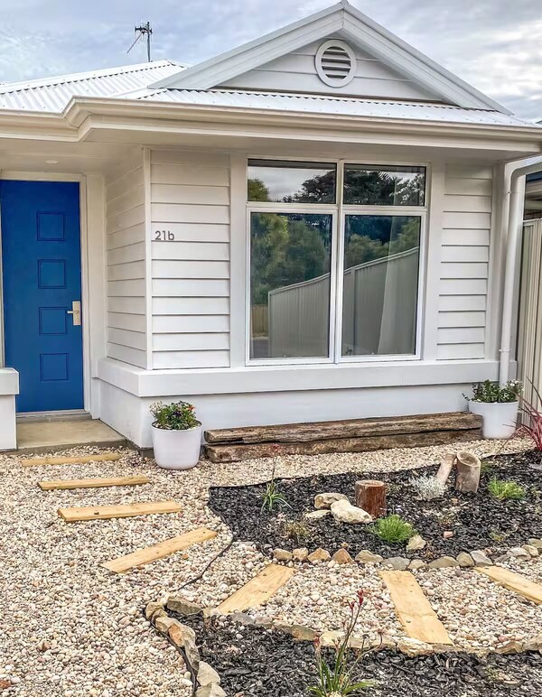 Seaside Daisy 3 Bedrooms 6 Beds - Middleton