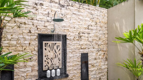 Amala Villa Heavenly Perfection - Byron Bay